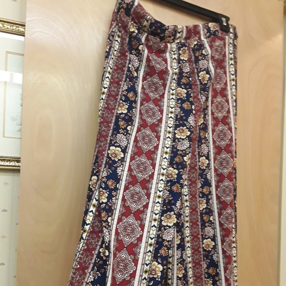 EARTHBOUND | Pants & Jumpsuits | Tribal Boho Floral Paisley Pant ...